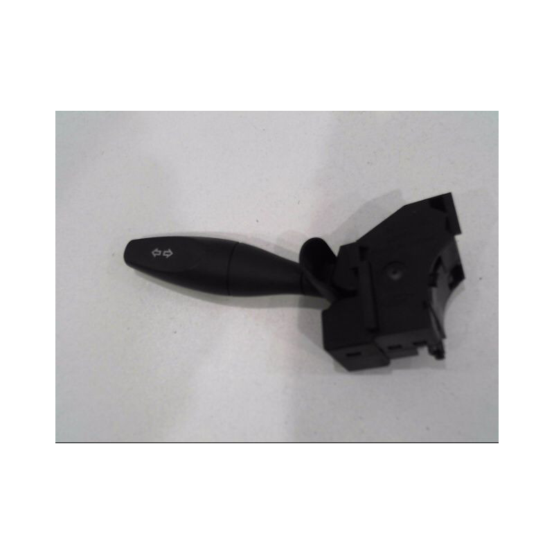 COMMANDE CLIGNOTANT FORD FIESTA