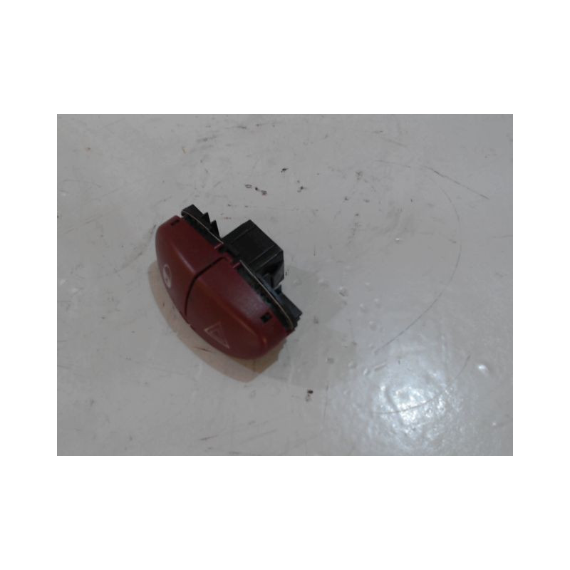 BOUTON DE WARNING PEUGEOT 206 5P