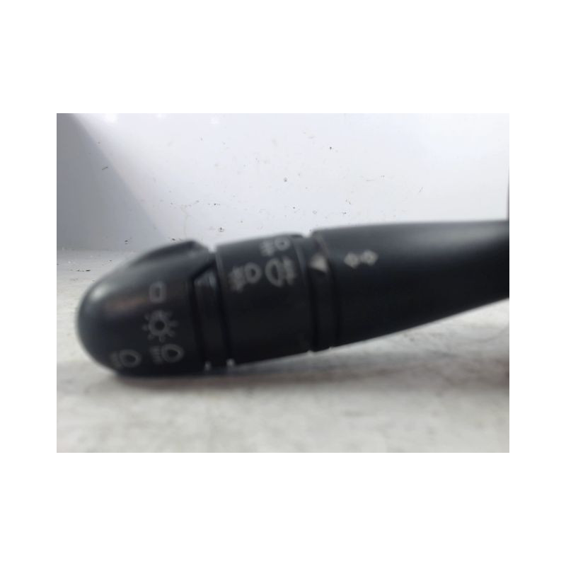 COMMANDE CLIGNOTANT RENAULT MEGANE