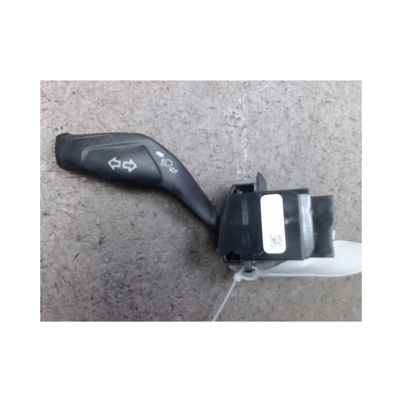 COMMANDE CLIGNOTANT FORD FOCUS