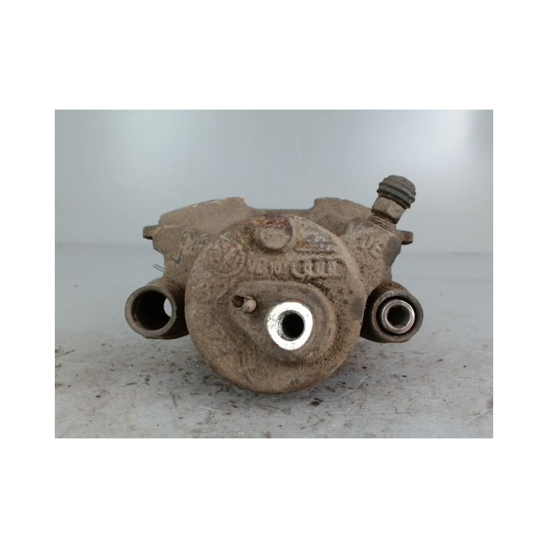 ETRIER DE FREIN AVANT DROIT VOLKSWAGEN GOLF 4 GASOIL