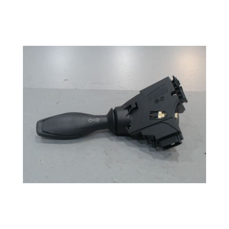 COMMANDE CLIGNOTANT FORD FIESTA