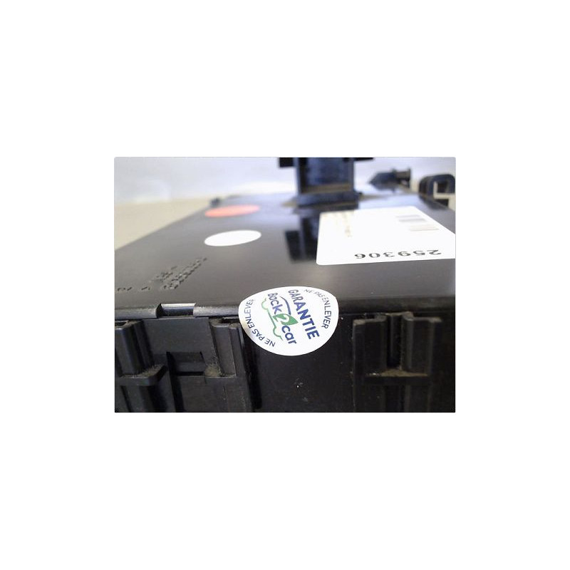 BOITIER GESTION HABITACLE RENAULT CLIO