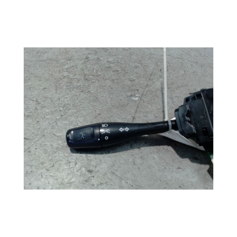 COMMANDE CLIGNOTANT MITSUBISHI PAJERO