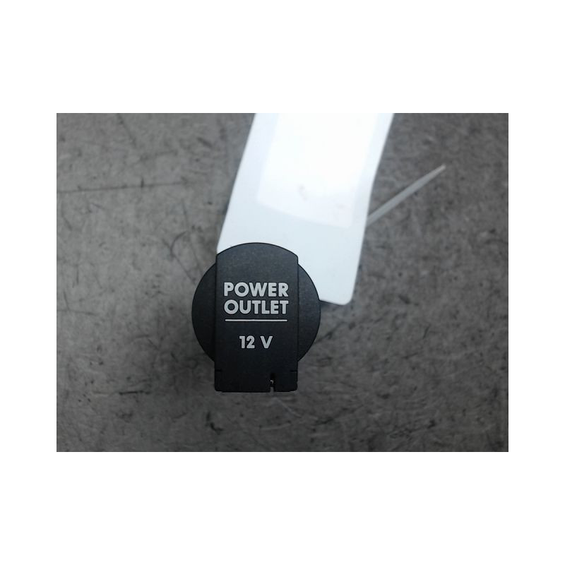 PRISE 12V AV PORSCHE MACAN
