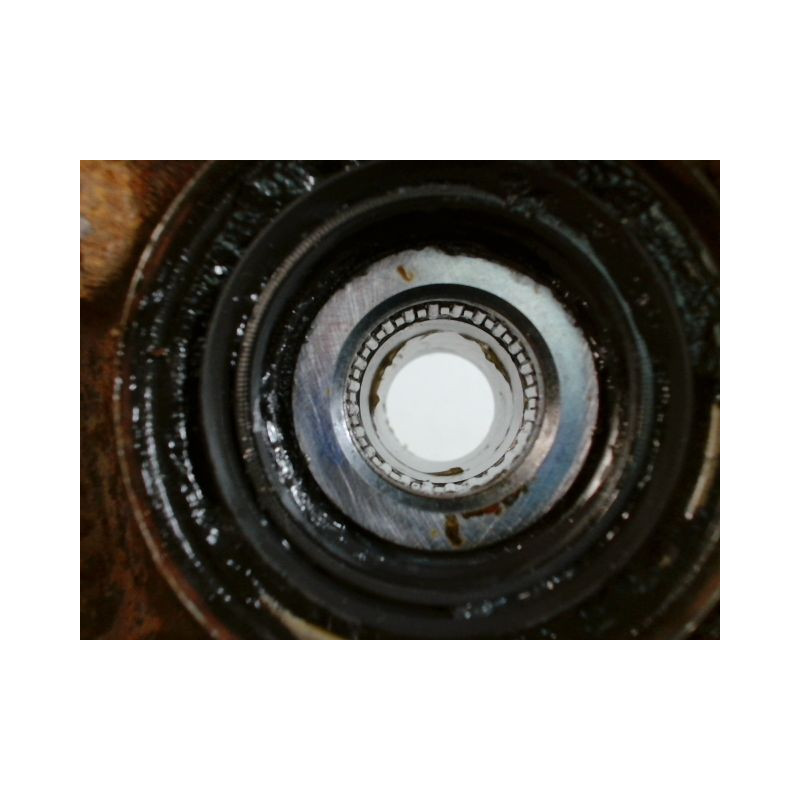 PIVOT AVANT DROIT SUZUKI VITARA