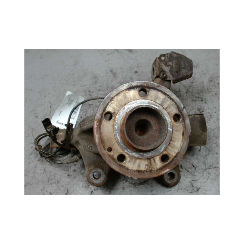 PIVOT AVANT DROIT MERCEDES VITO