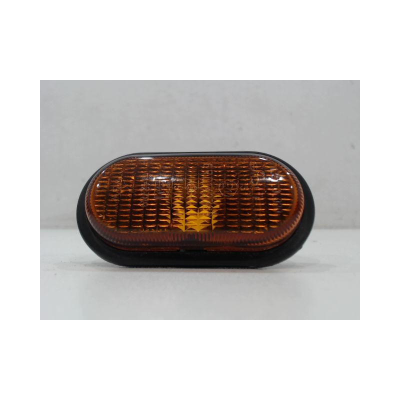 REPETITEUR AILE GAUCHE RENAULT TRAFIC