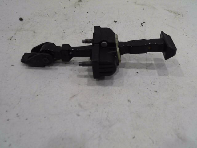 TIRANT PORTE AVANT DROIT RENAULT CLIO