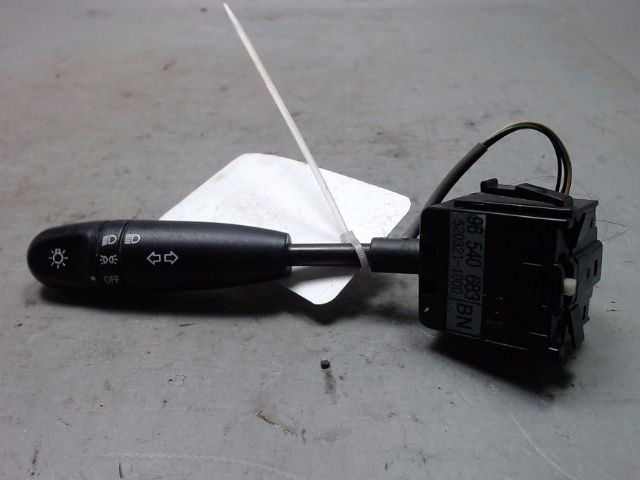 COMMANDE CLIGNOTANT CHEVROLET KALOS