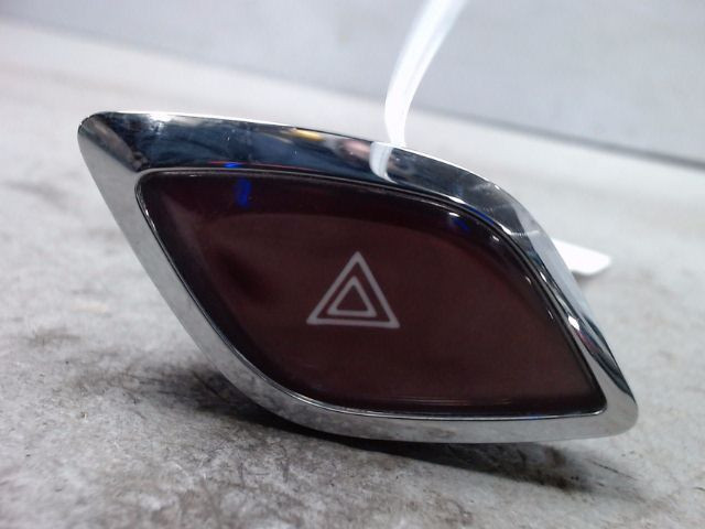 BOUTON DE WARNING CITROEN C3 2009-