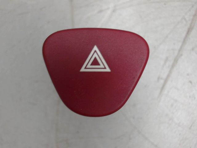 BOUTON DE WARNING CITROEN C3