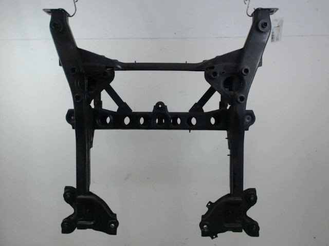 BERCEAU MOTEUR AVANT MERCEDES VITO
