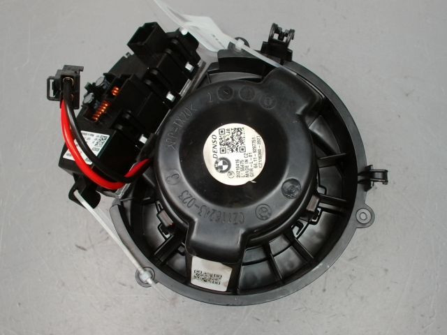 MOTEUR VENTILATEUR CHAUFFAGE B.M.W. I3