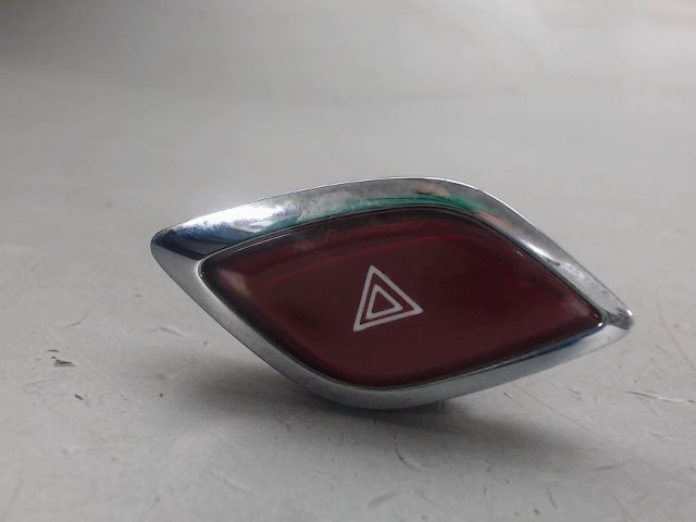 BOUTON DE WARNING CITROEN C3