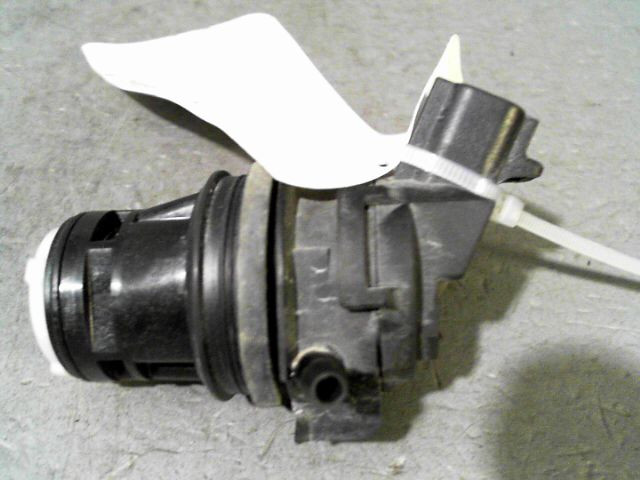 POMPE LAVE-PHARE LEXUS RX