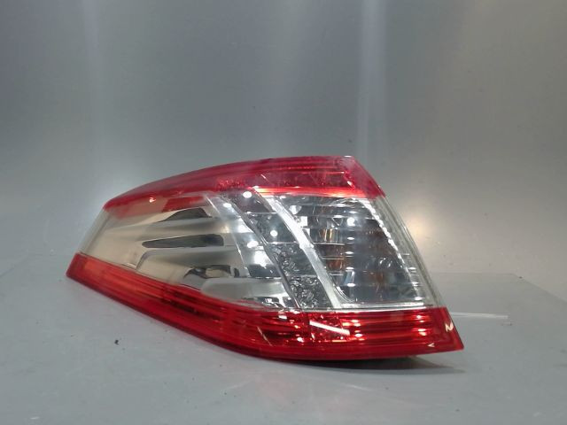FEU ARRIERE GAUCHE PEUGEOT 508