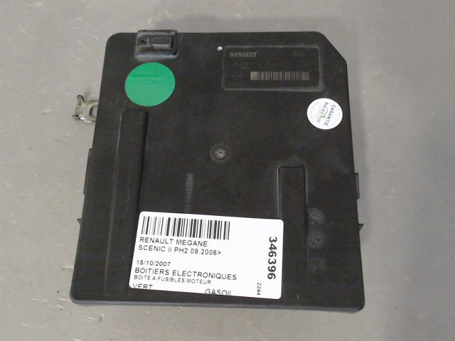 BOITE A FUSIBLES RENAULT SCENIC II PH2 2006-